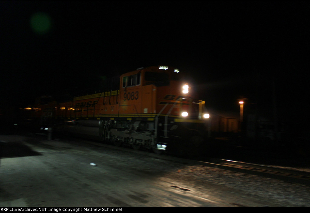 BNSF 9083